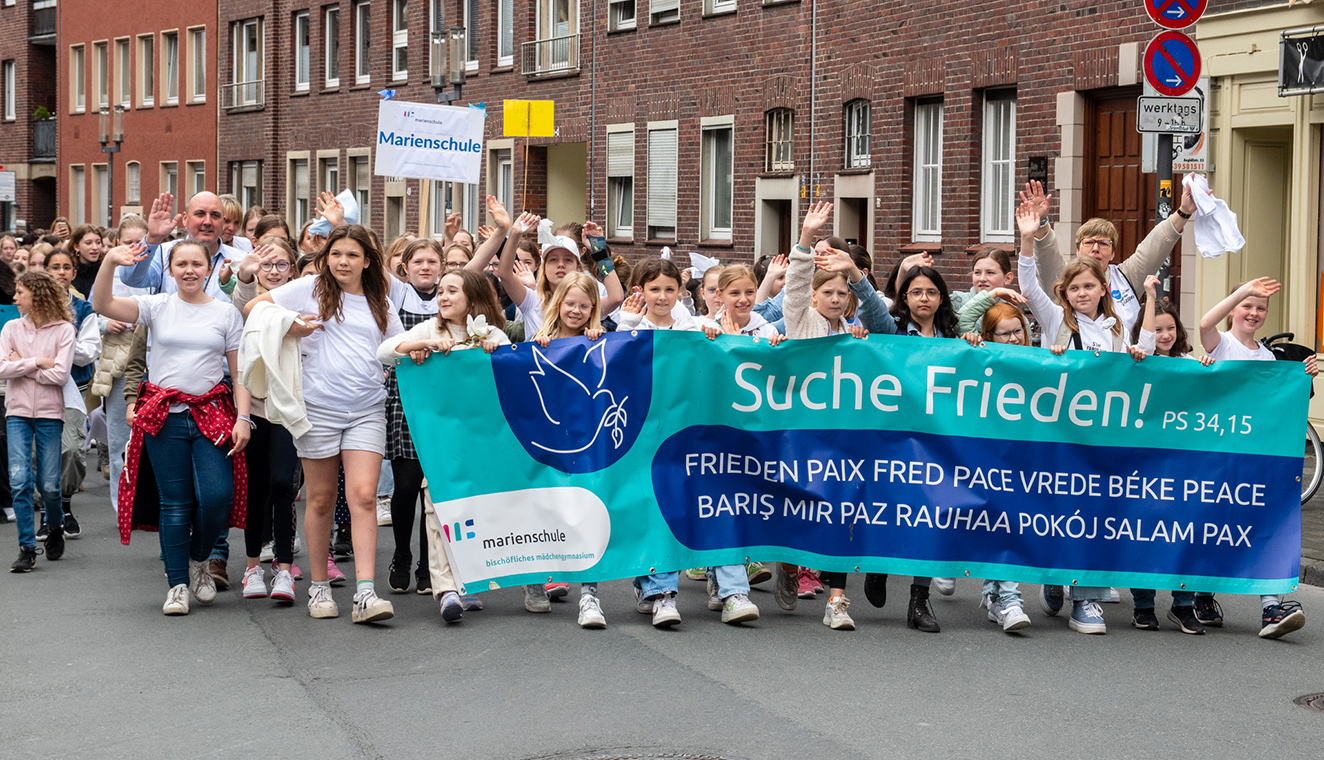 Bischöfliche Schulen gestalten Auftakt zu „375 Jahre Westfälischer Frieden“ mit - Bistum Münster